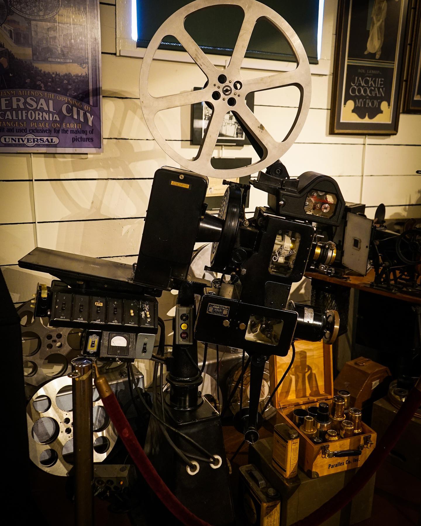 Vintage Film Projector, Hollywood Heritage Museum (Lasky-DeMille Barn ...